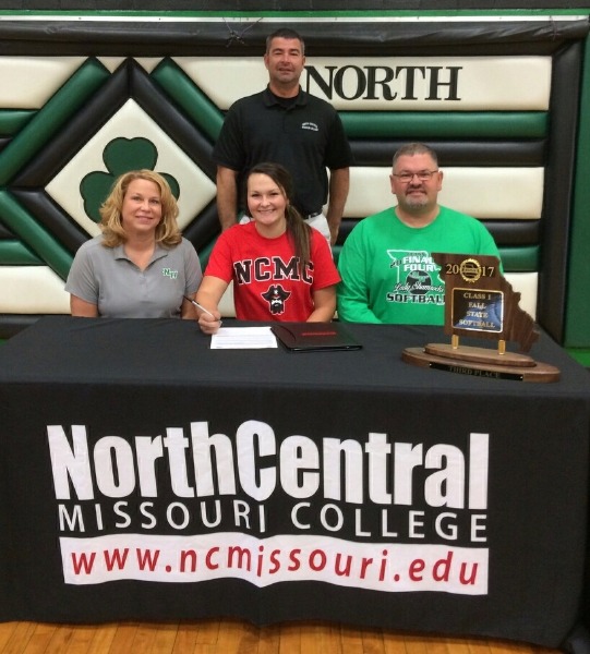 North Harrison R-III - Payton Craig signs to play with the Pirates